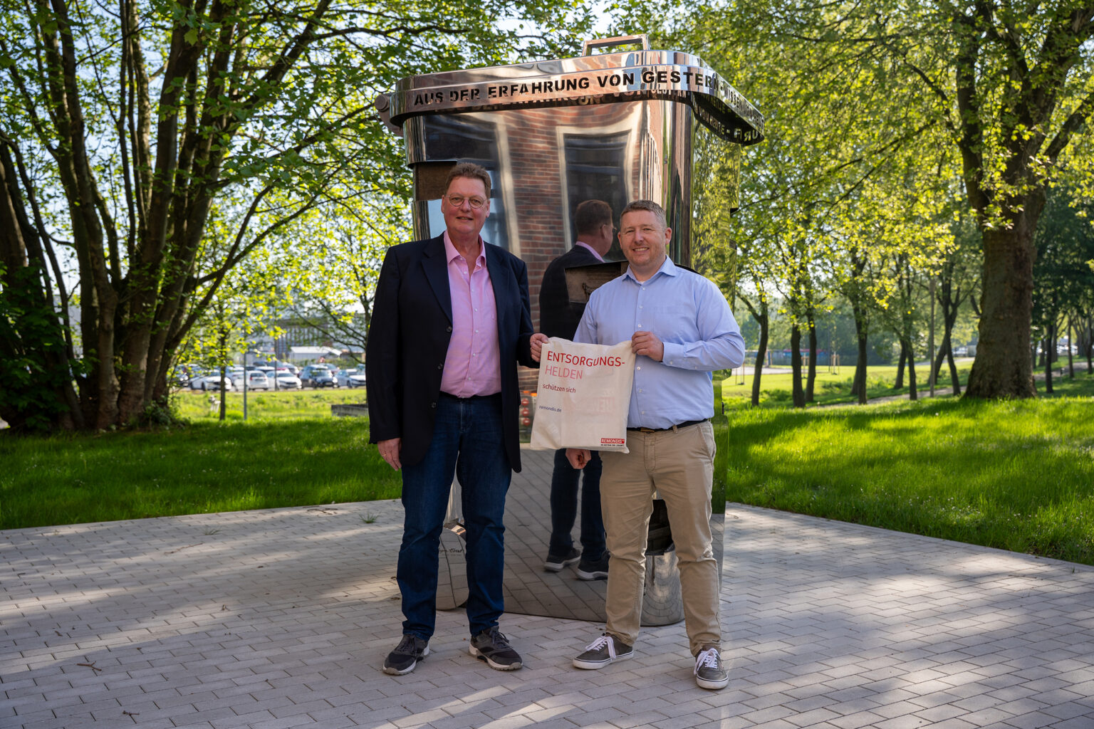 Sommer, Sonne, Sonnenschutz // REMONDIS Aktuell